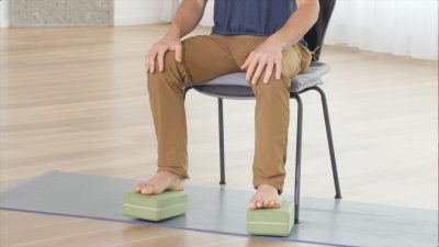 find your seat: 3 best seated meditaiton postures - THEYOGIMATT