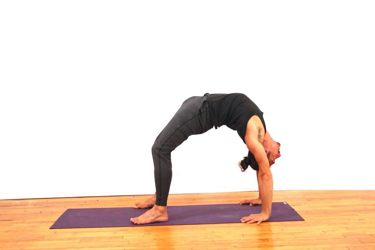 reverse warrior for better back bend flexibility - THEYOGIMATT
